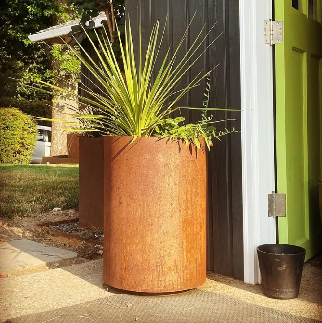 Corten Steel Cylinder Planters – Edensteel.co.uk